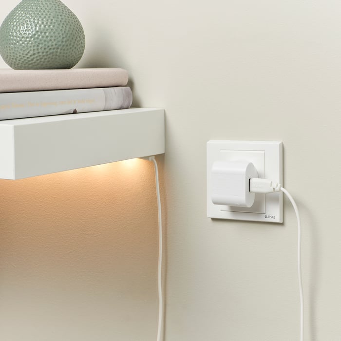 SMÅHAGEL 1-port USB charger, white - IKEA