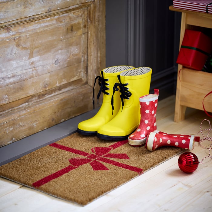 VINTERFINT Christmas door mat, bow coir/red, 40x60 cm - IKEA Belgium
