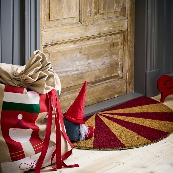 VINTERFINT Christmas door mat, striped coir/red, 50x90 cm - IKEA Belgium