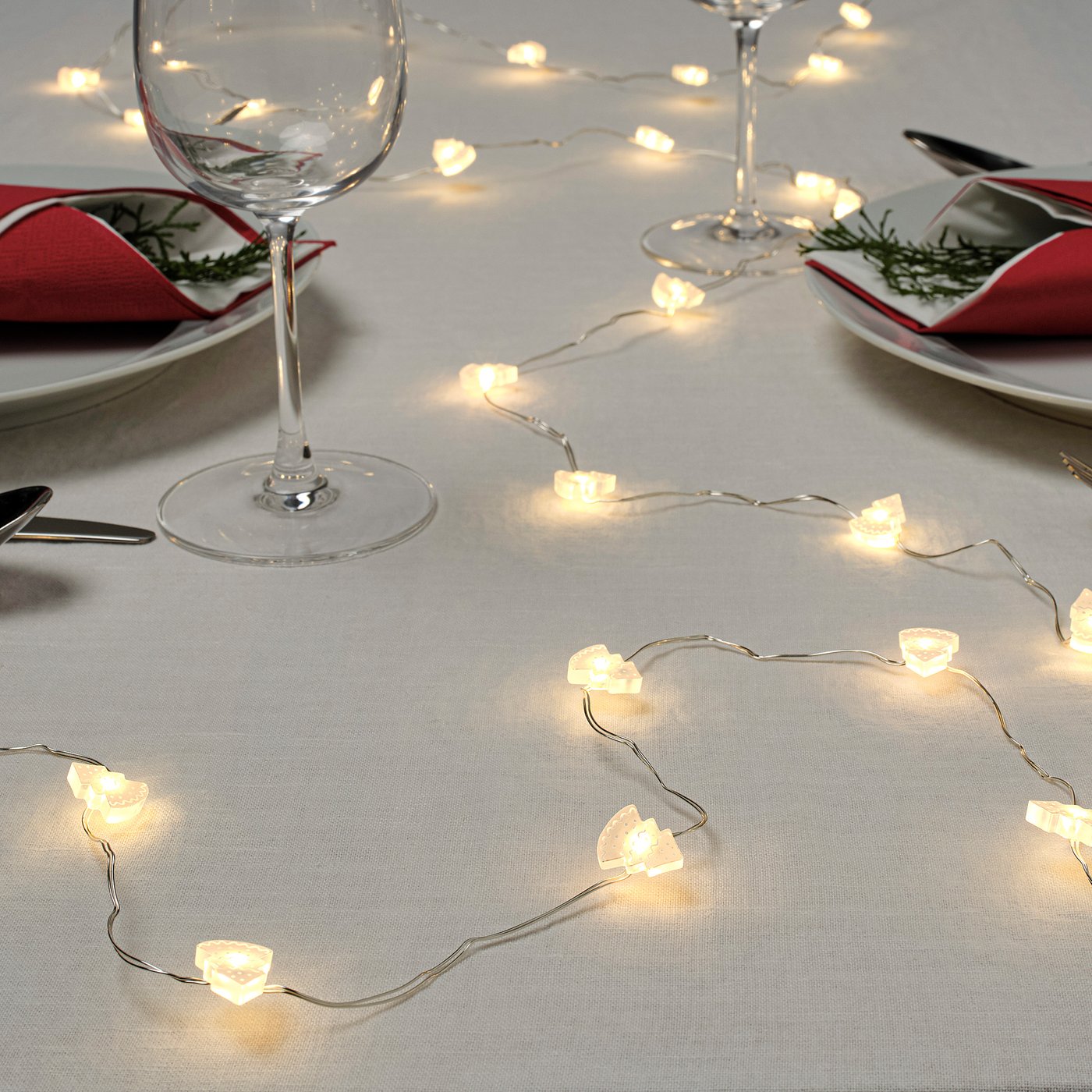 STRÅLA LED lighting chain with 30 lights - battery-operated tree/white ...