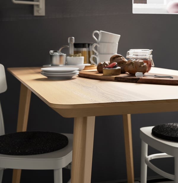 LISABO Table, ash veneer, 140x78 cm (551/8x303/4") - IKEA CA