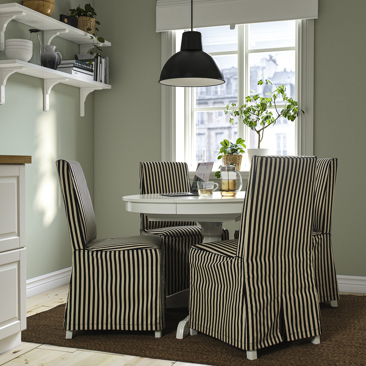 BERGMUND Chair with long cover white black white
