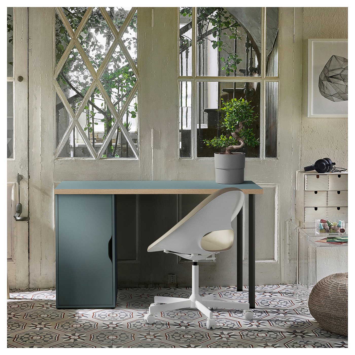 LAGKAPTEN ALEX desk grey turquoise black 120x60 cm IKEA Germany