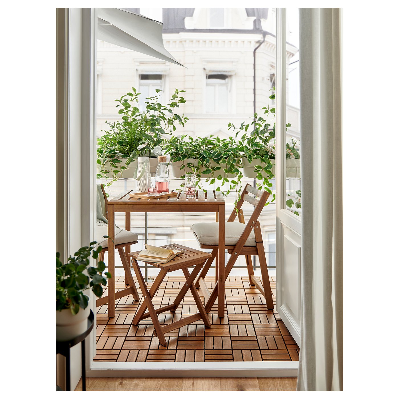 NAMMARO Table and 2 folding chairs outdoor light brown stained Kuddarna beige