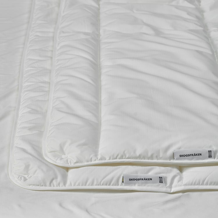 SKOGSFRÄKEN edredó 4 estacions, 240x220 cm - IKEA