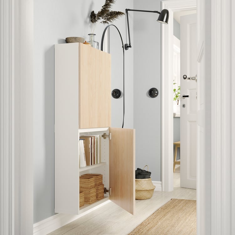 BESTÅ armario de pared con 2 puertas, blanco/Fänrik fresno, 60x22x128 ...