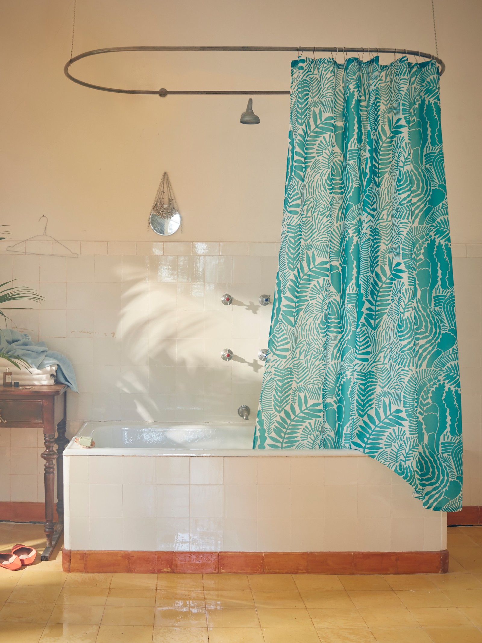 Shower with a tropical touch - IKEA