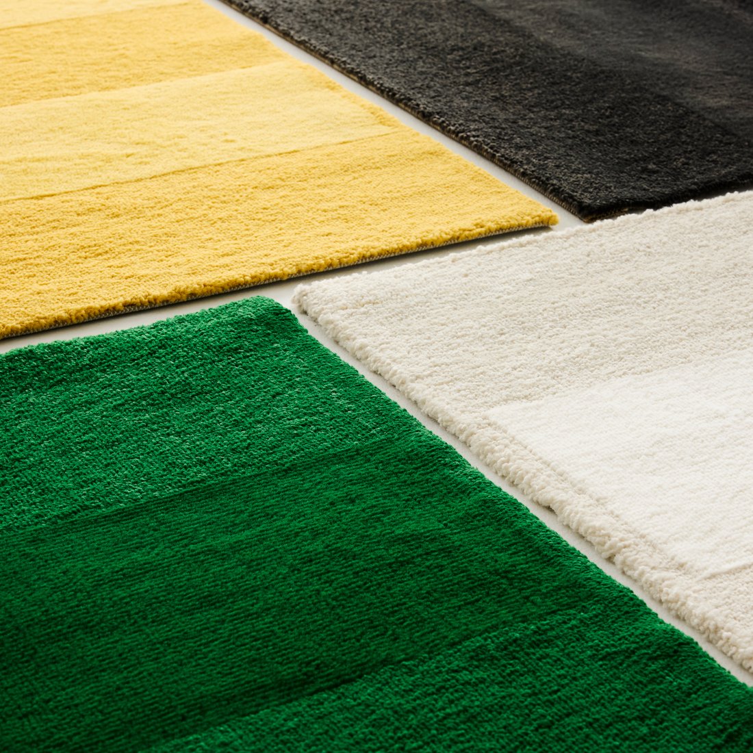 Rugs & Carpets Online in Qatar | Festive Offer - IKEA