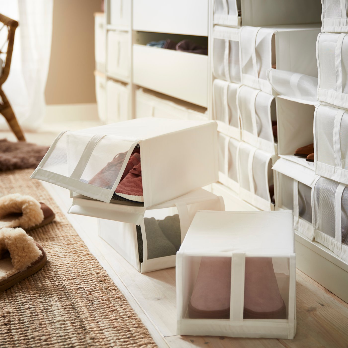 Ideas for how to store and organize your shoes - IKEA