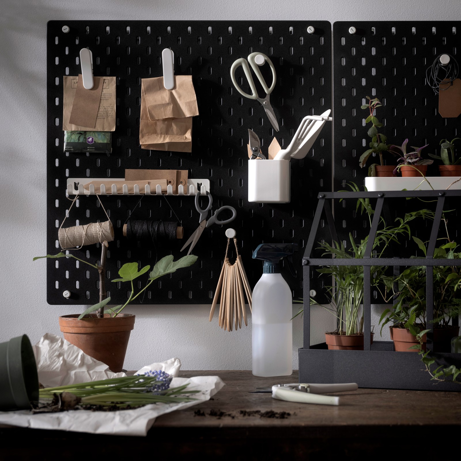 Hooks & wall organisation - IKEA