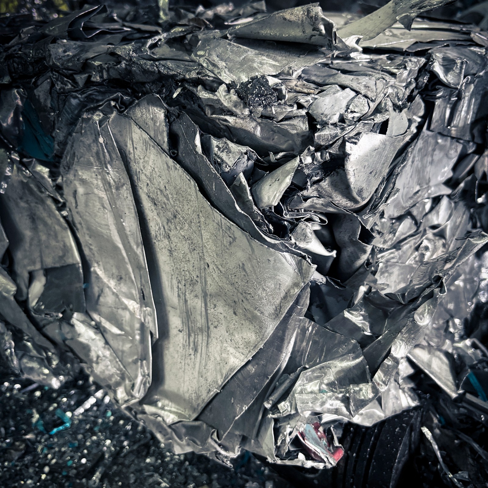 Metal – a strong, stylish and recyclable raw material - IKEA Australia