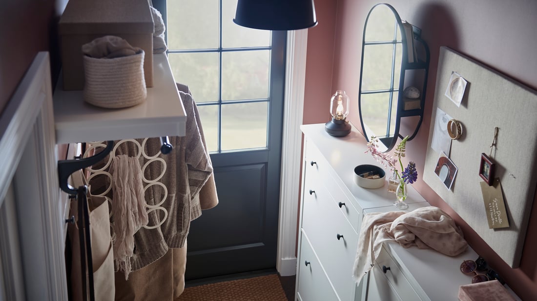 Enkla förvaringsidéer för att inreda en liten hall. - IKEA