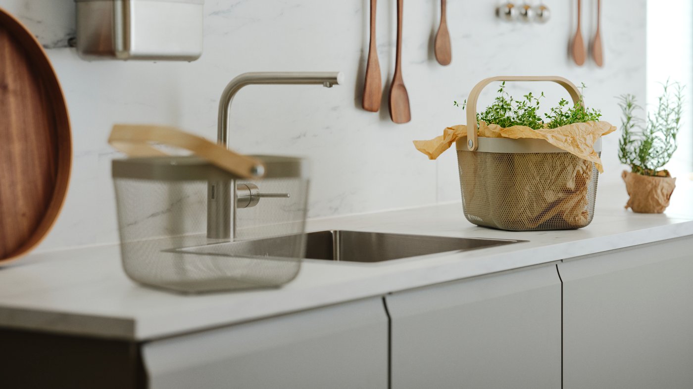 Enhance your kitchen with chic and functional decor - IKEA