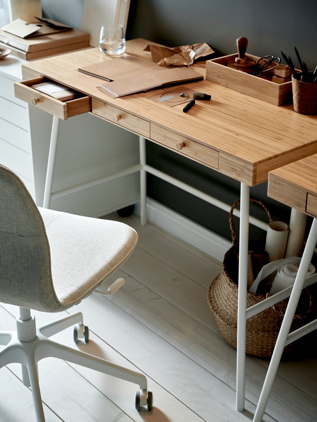 Home Workstation Ideas For Any Small Space - IKEA CA