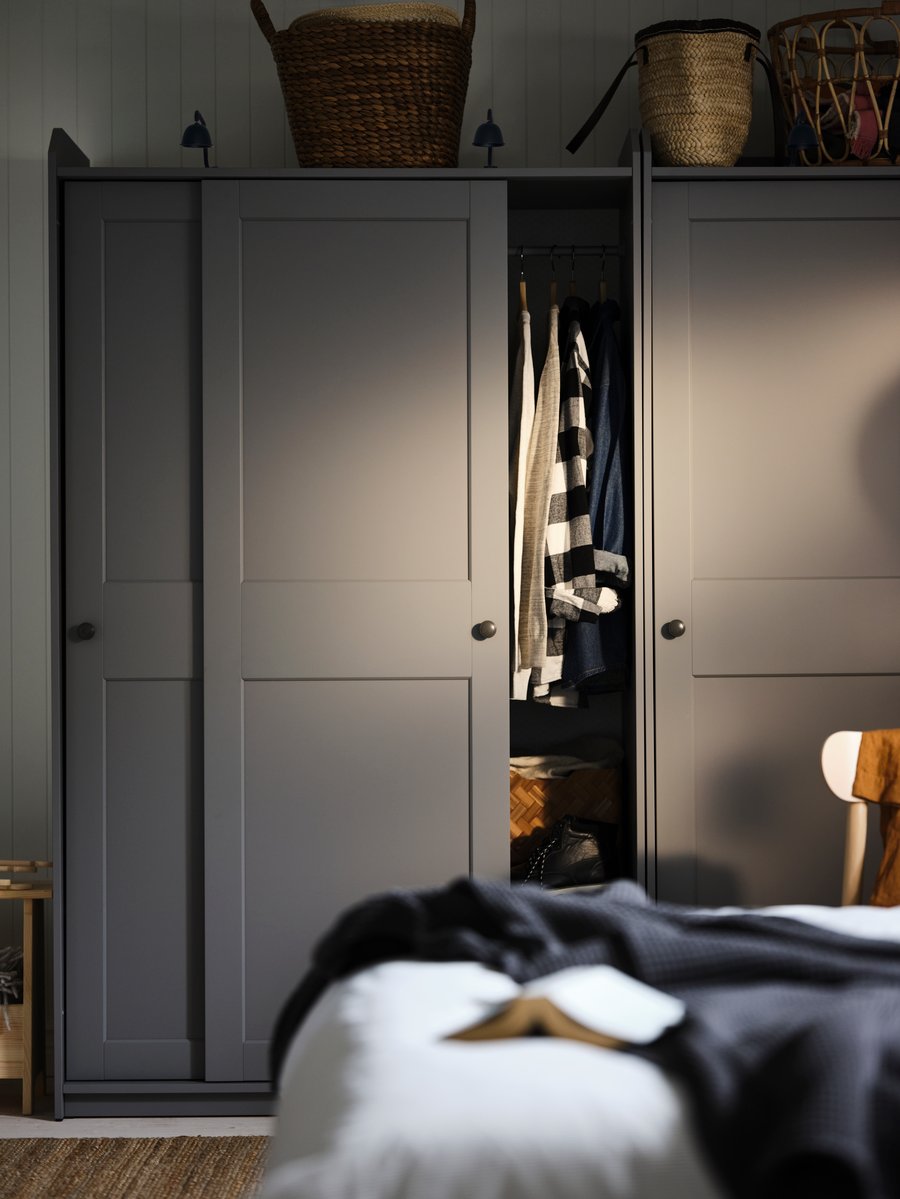 How to choose a just-right clothes storage system - IKEA