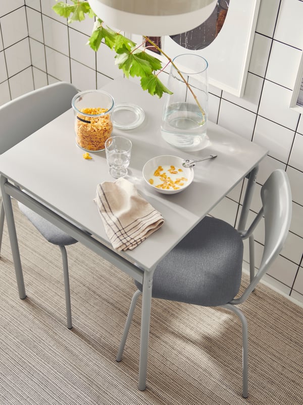 Space Between Table And Chair Space Between Table And Chair
