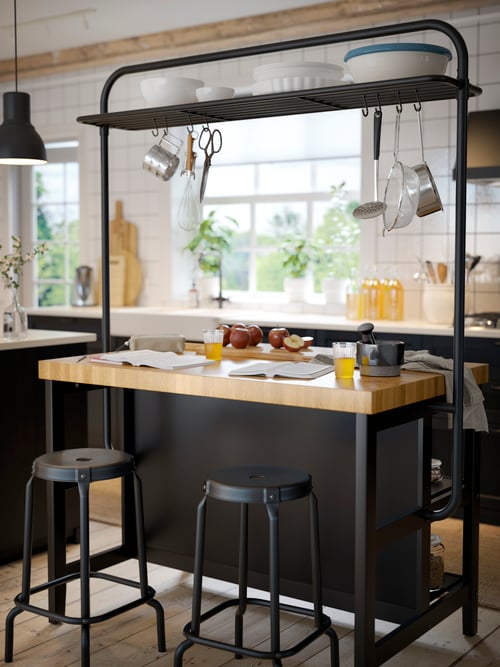 A classic kitchen full of charm - IKEA