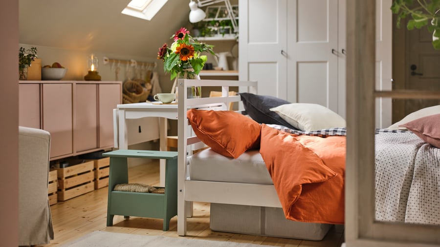 A gallery of bedroom inspiration - IKEA CA