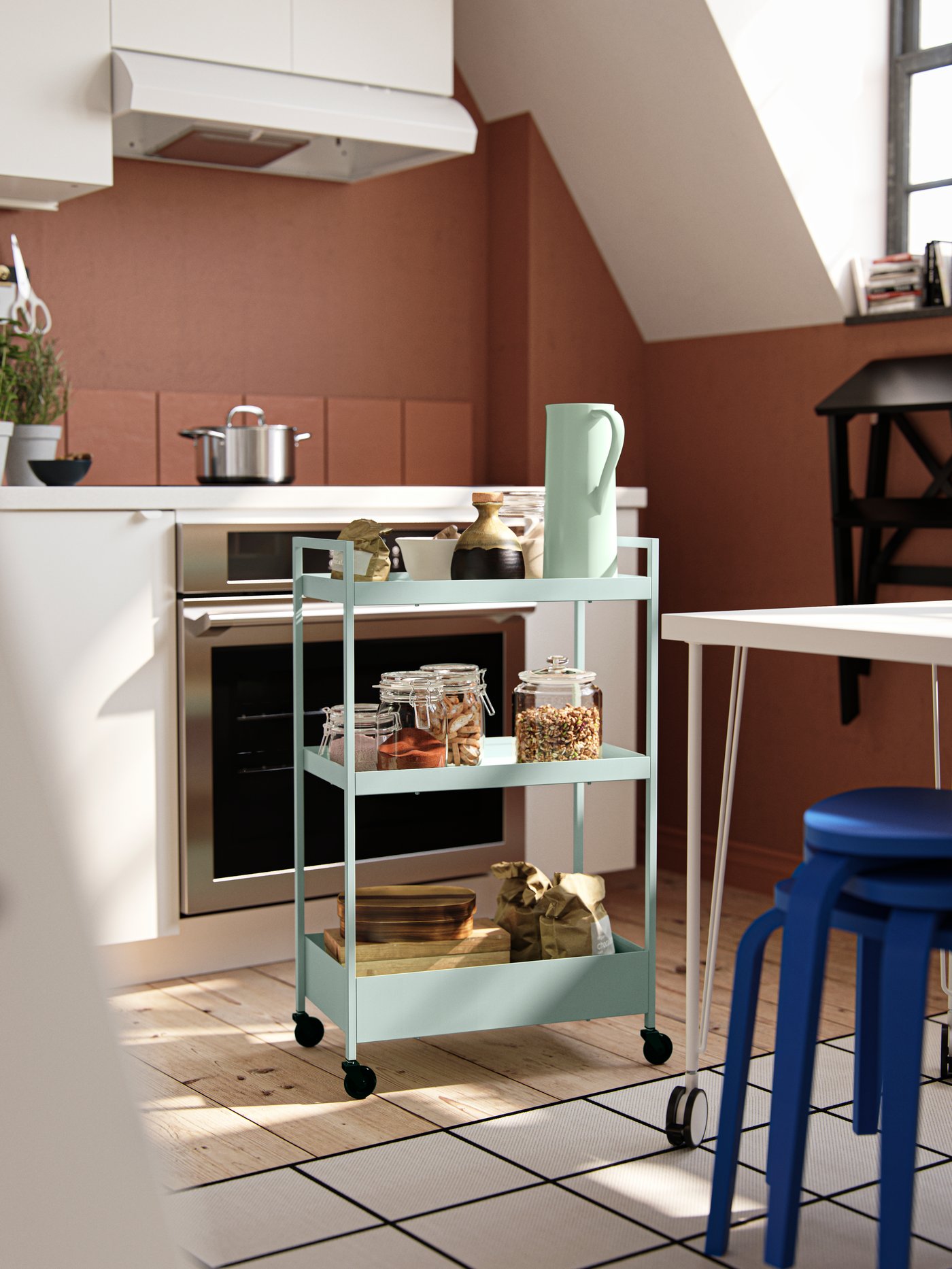 A Modern Kitchen Idea for a Functional Studio Space - IKEA CA