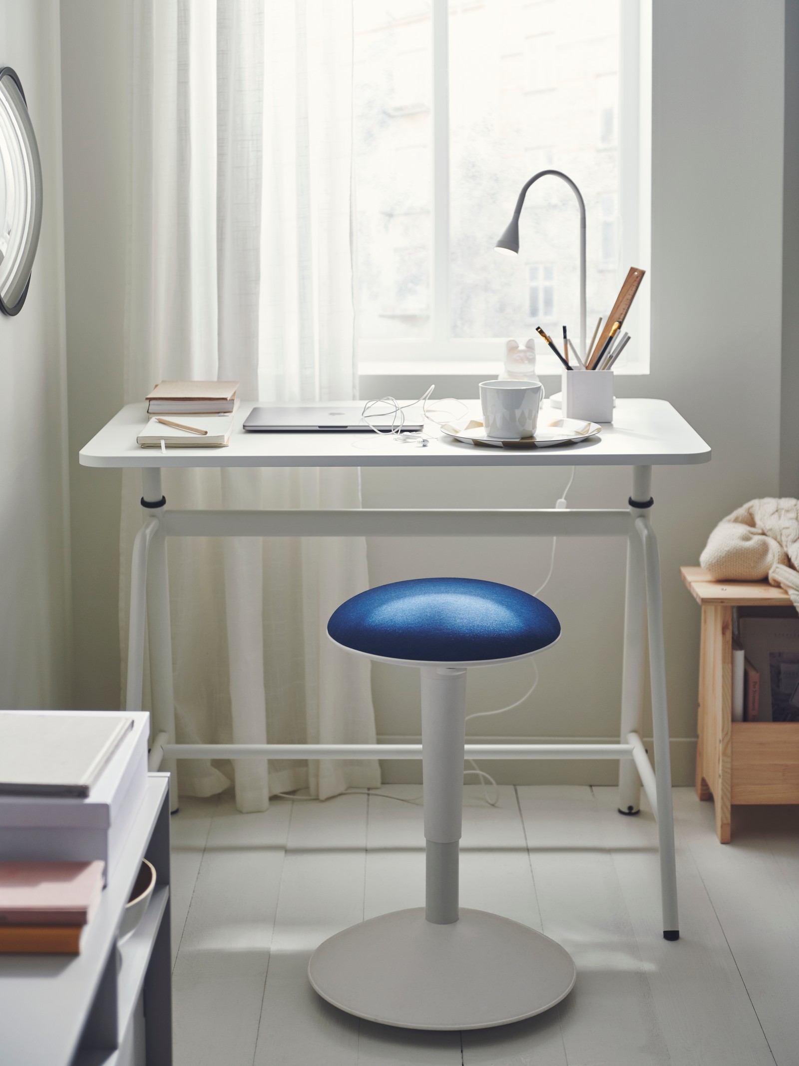 Desks & Computer Desks for Home Online UAE | Save 15% - IKEA - IKEA