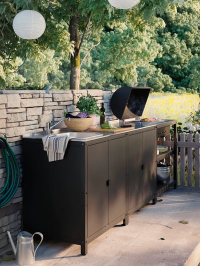 An outdoor patio that makes you feel right at home - IKEA