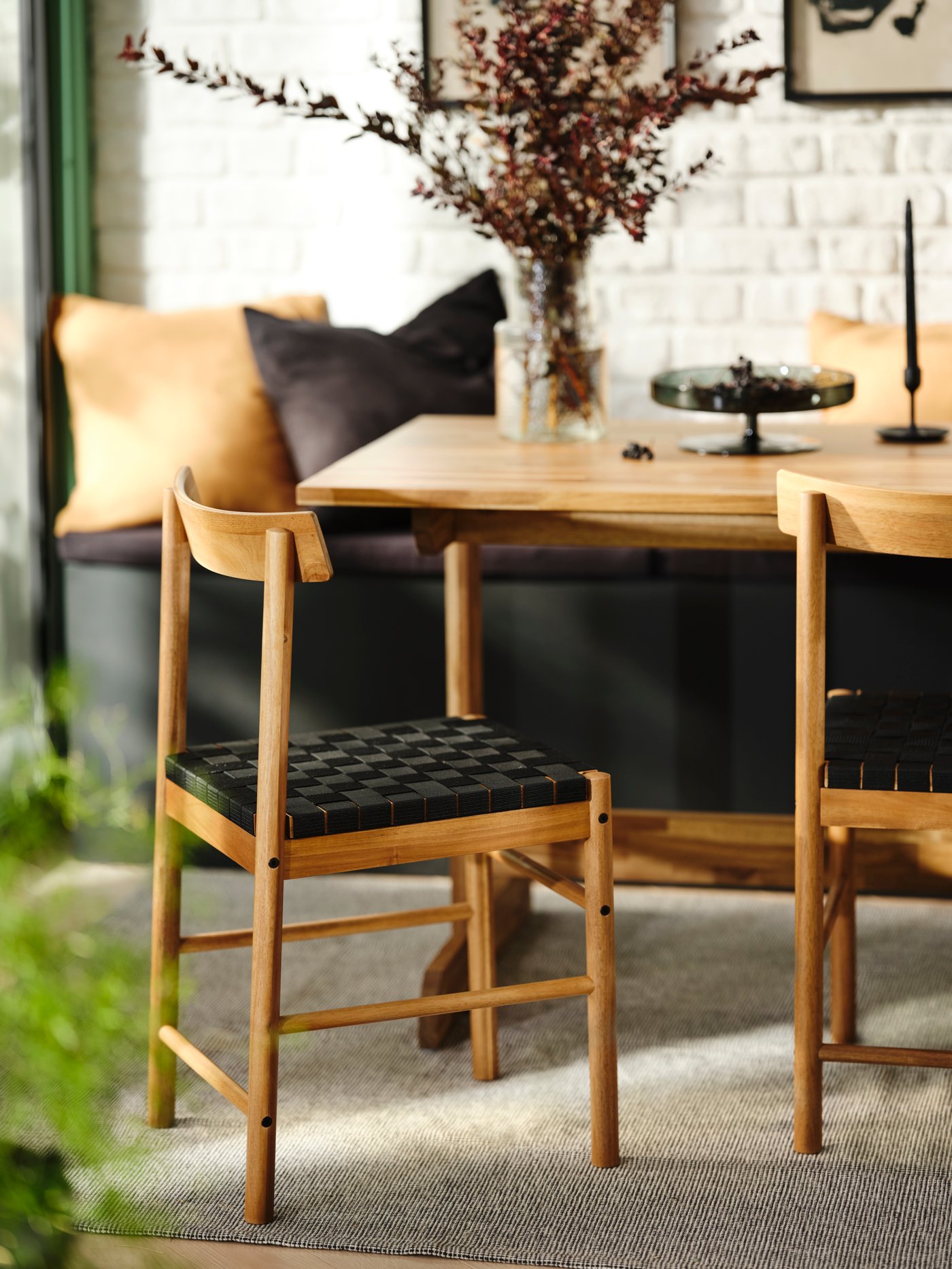 An eclectic bohemian-style dining and living room - IKEA