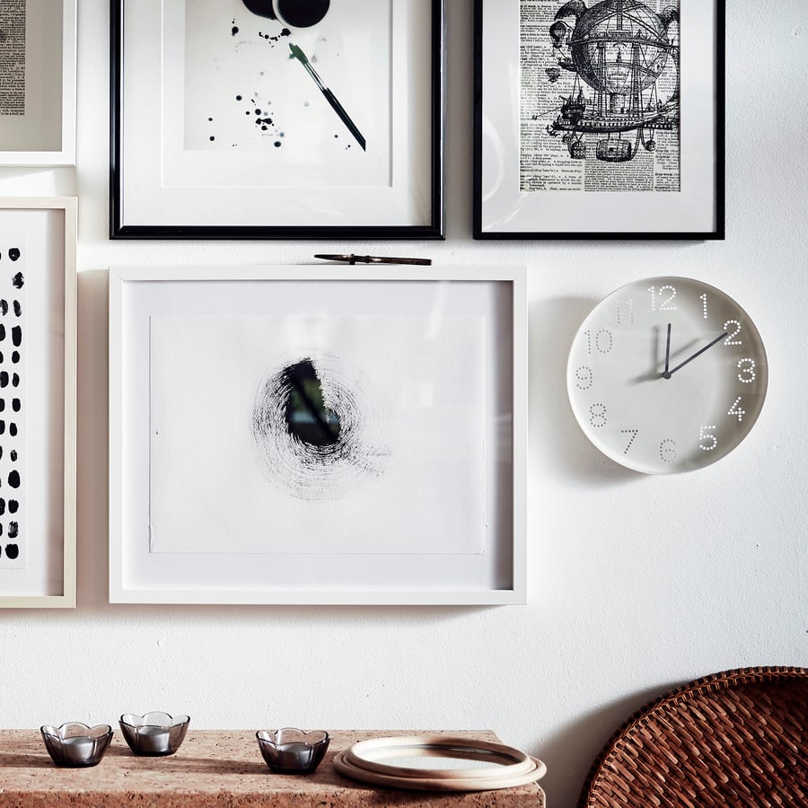 Tips on decorating with wall clocks and art - IKEA