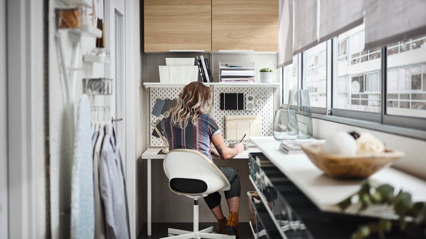 How to Convert Your Balcony Into a Study Room - IKEA CA