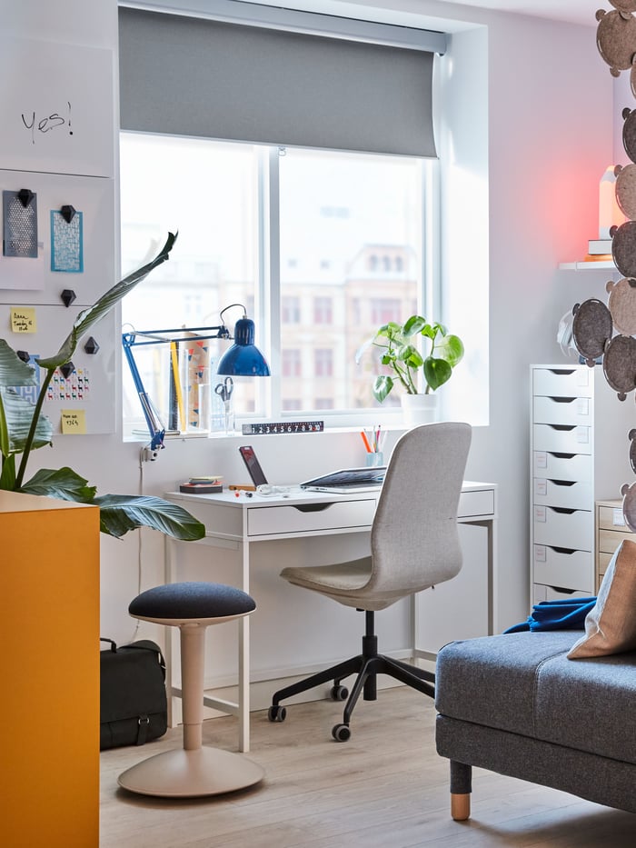 Desks, Computer Desks & Laptop Tables - IKEA CA