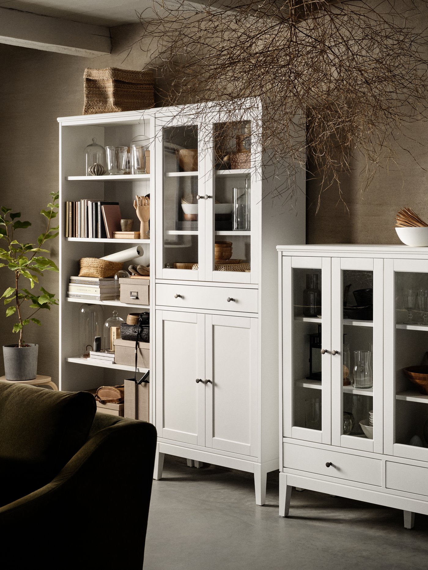 A warm and inviting living room inspired by nature - IKEA
