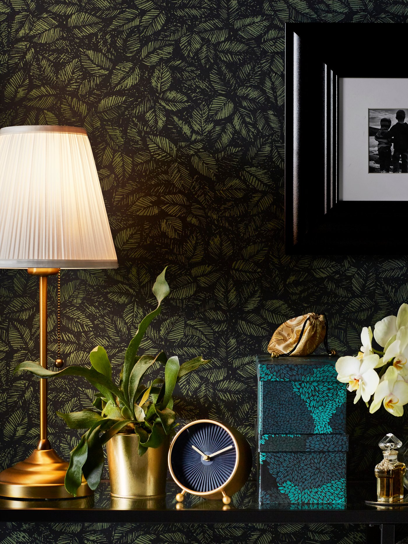 Bedroom Lighting Ideas to Set the Mood - IKEA CA