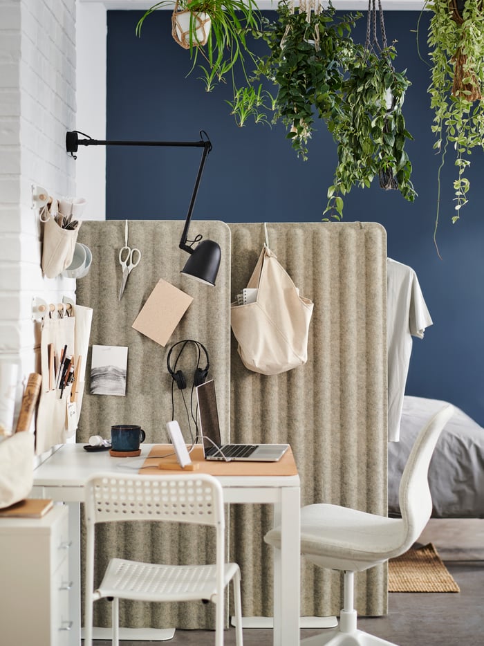 Room divider ideas for workspaces at home - IKEA