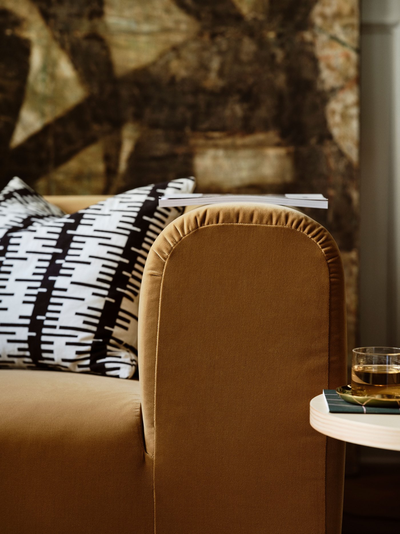 Moderne, tijdloze woonkamer voor knusse tijden - IKEA