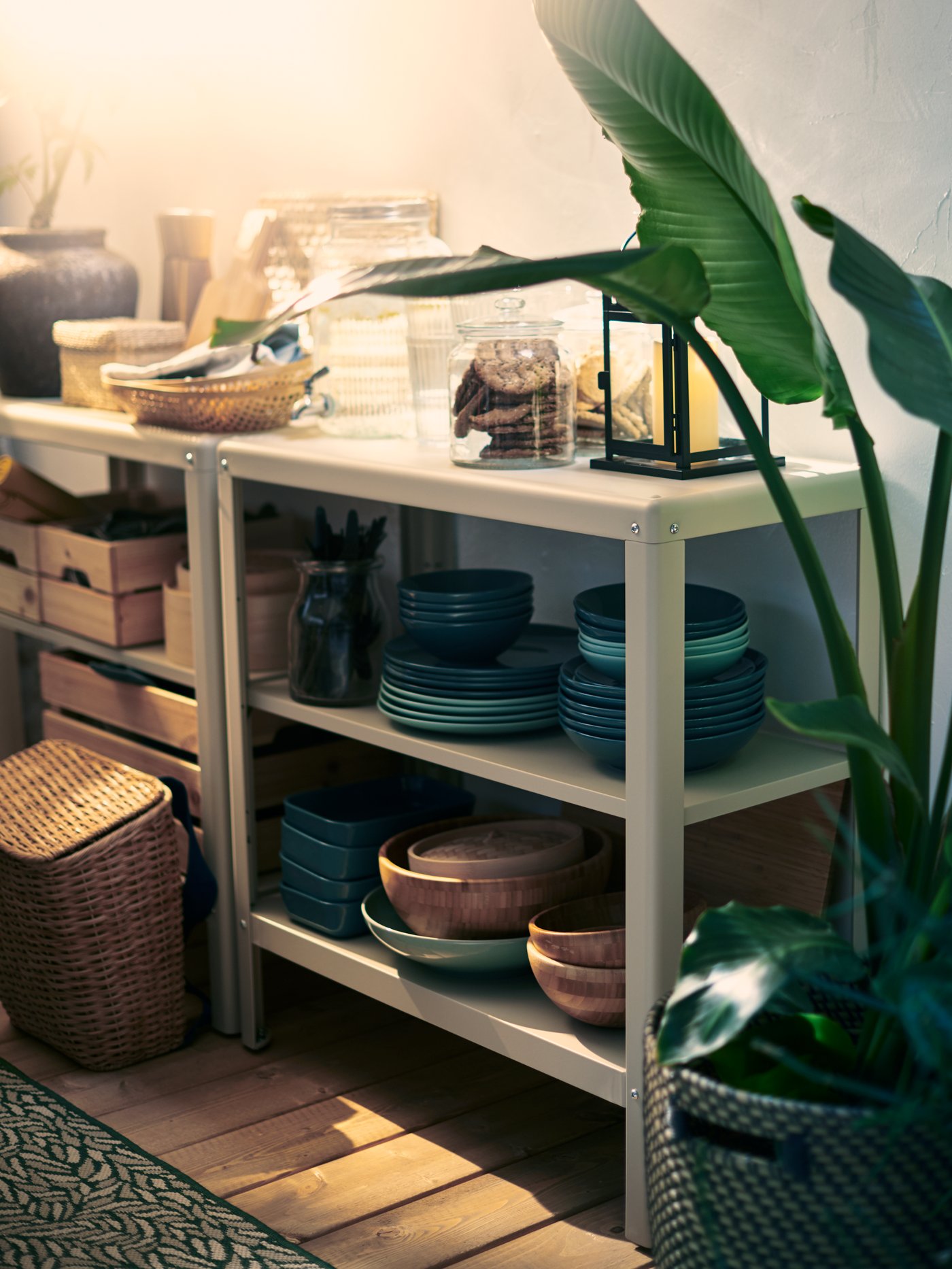 Furnishing a larger outdoor space is easy - IKEA