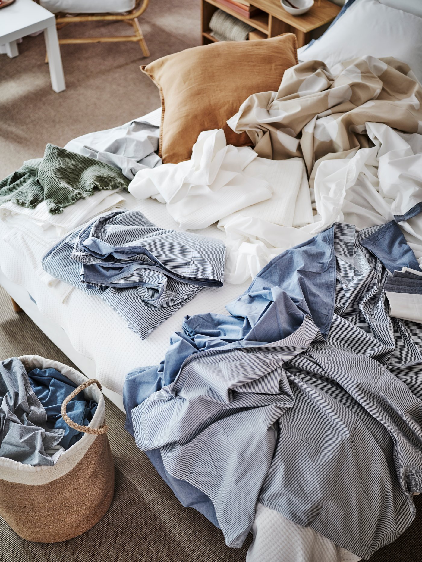Comment plier un drap housse et ranger son linge ? - IKEA