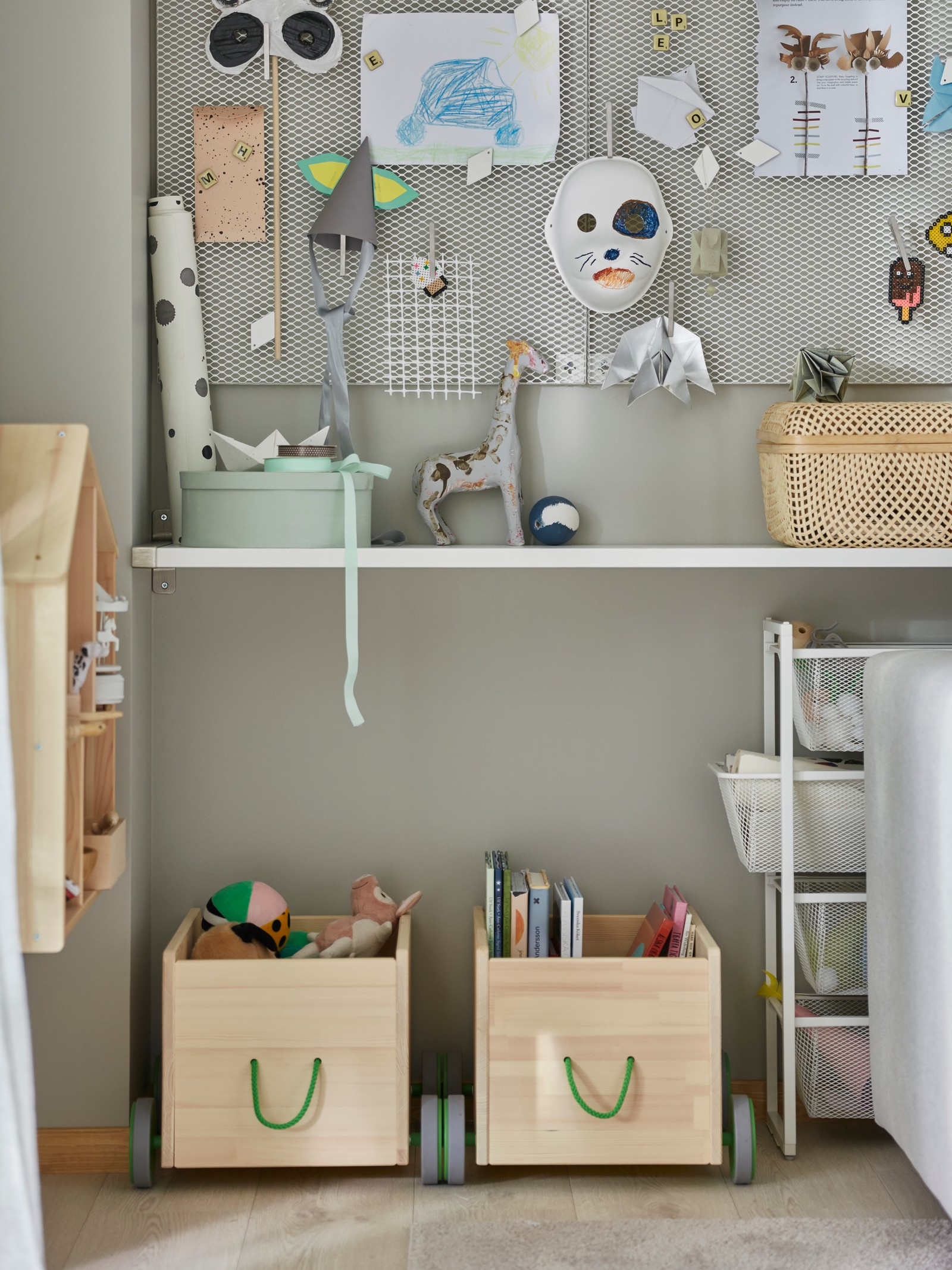 A stylish and storage-friendly living room - IKEA Australia