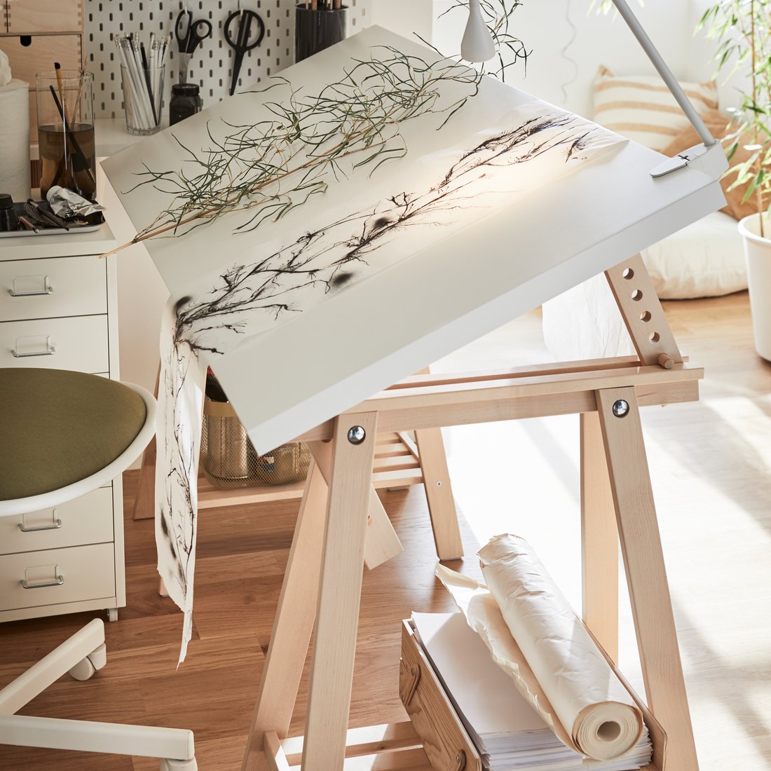 Sisteme de masă şi birou - IKEA
