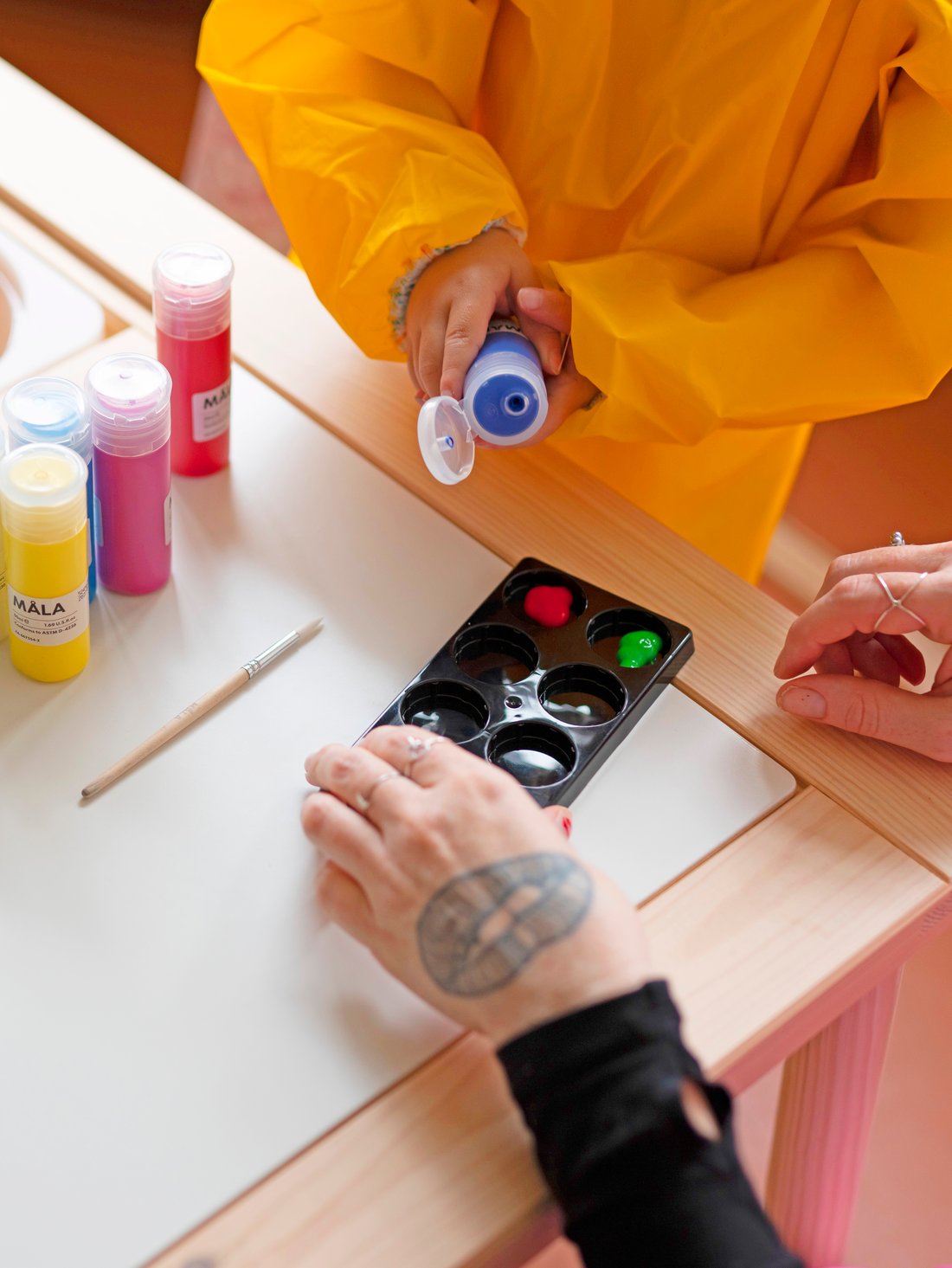 Paint with children in the bathroom - IKEA CA