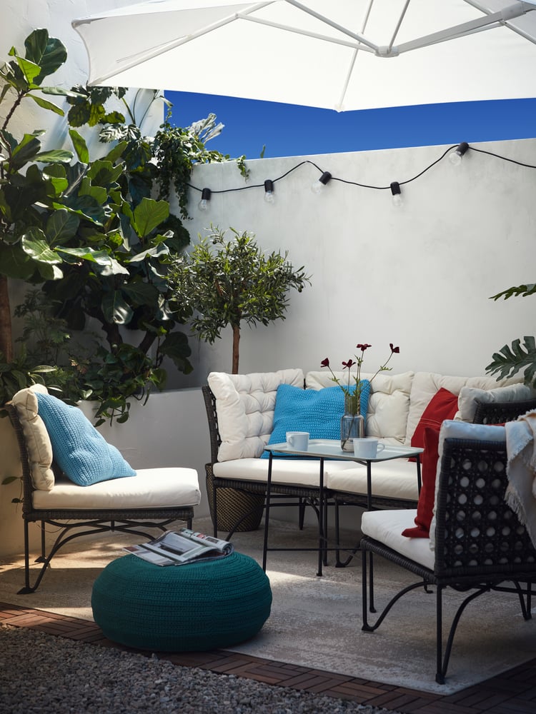 A patio that feels just like a vacation - IKEA