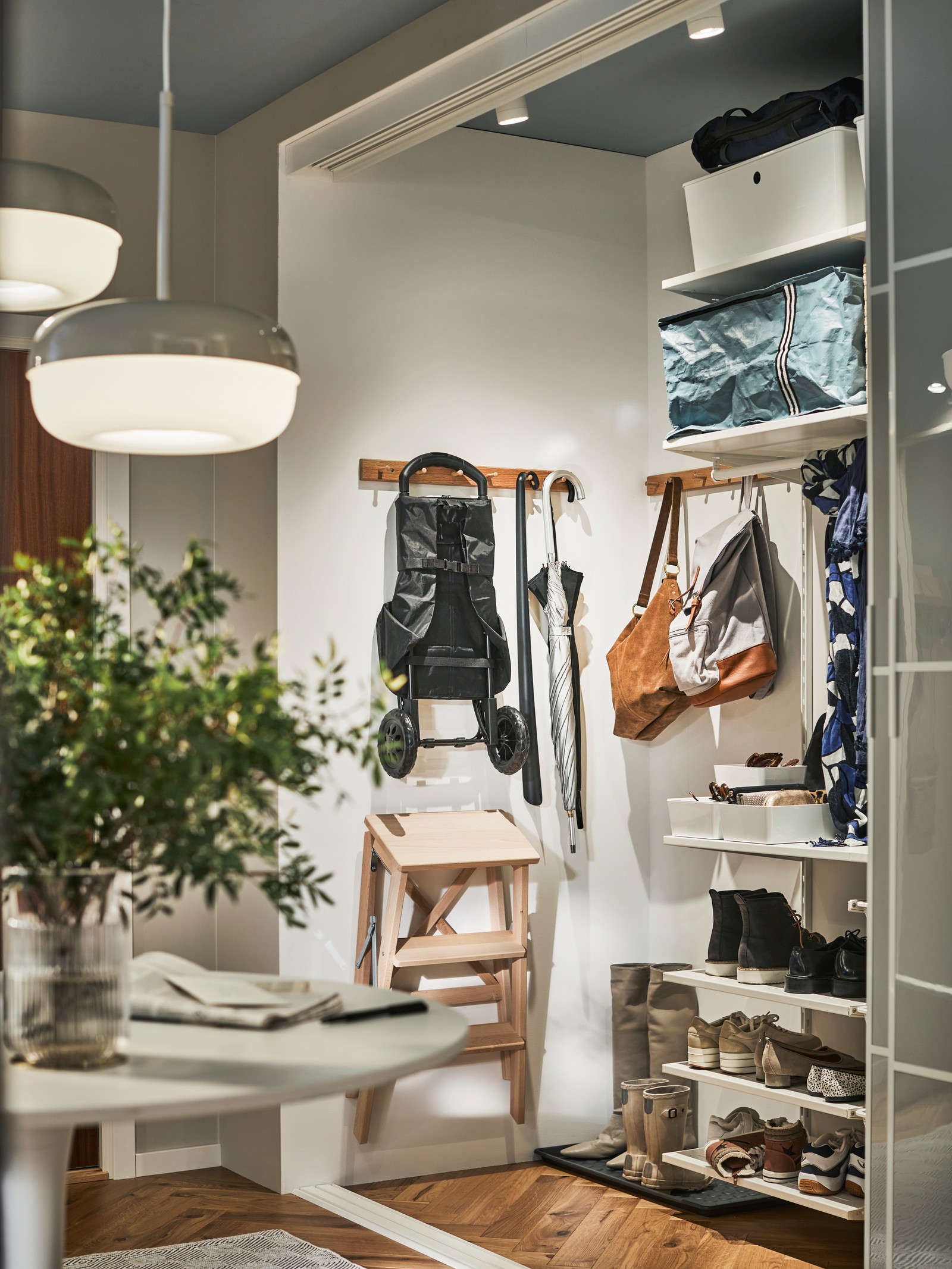 Entryway Furniture - Hallway Storage Ideas - IKEA CA