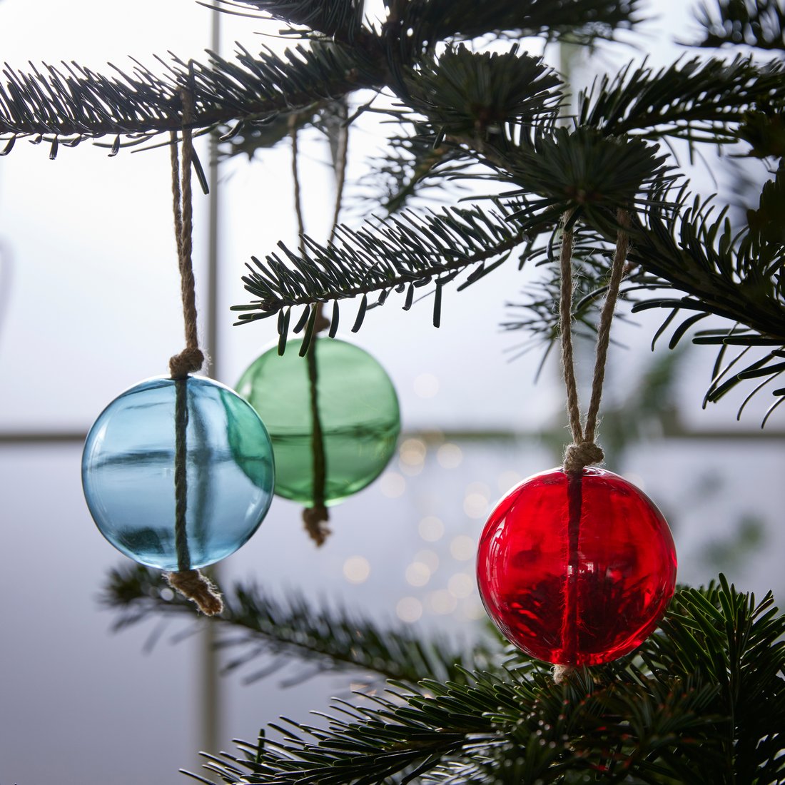Árboles de Navidad modernos para este 2023/2024 - IKEA