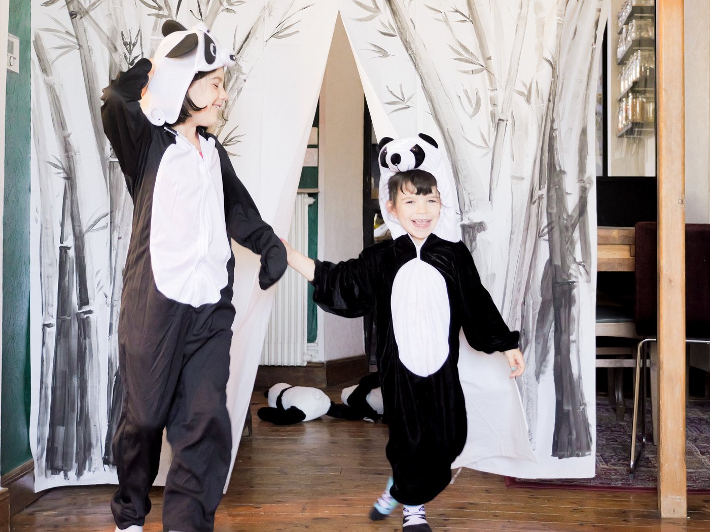 Family Craft: DIY Stage Curtain - IKEA