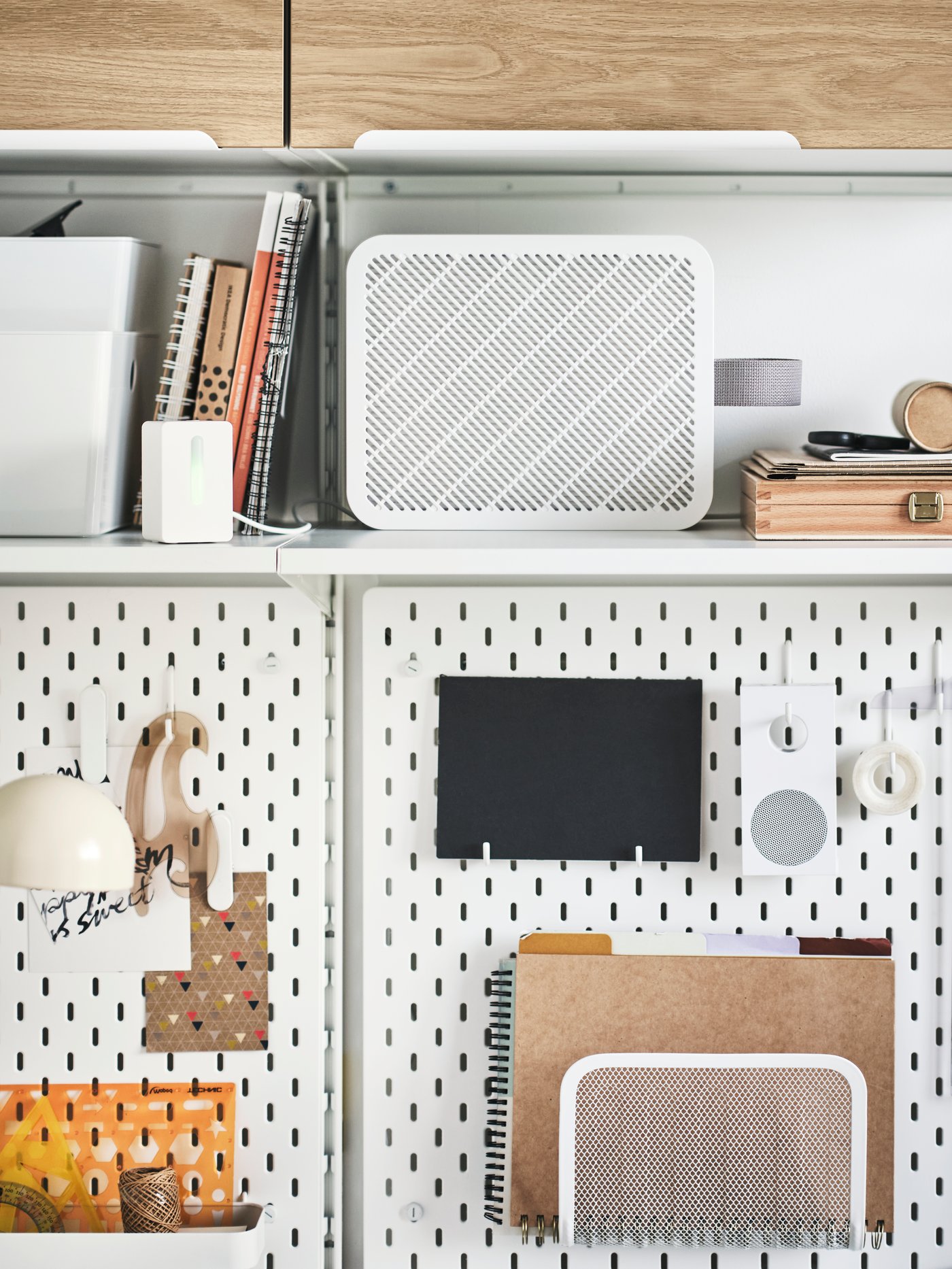 Vertical storage for an uncluttered small bedroom - IKEA