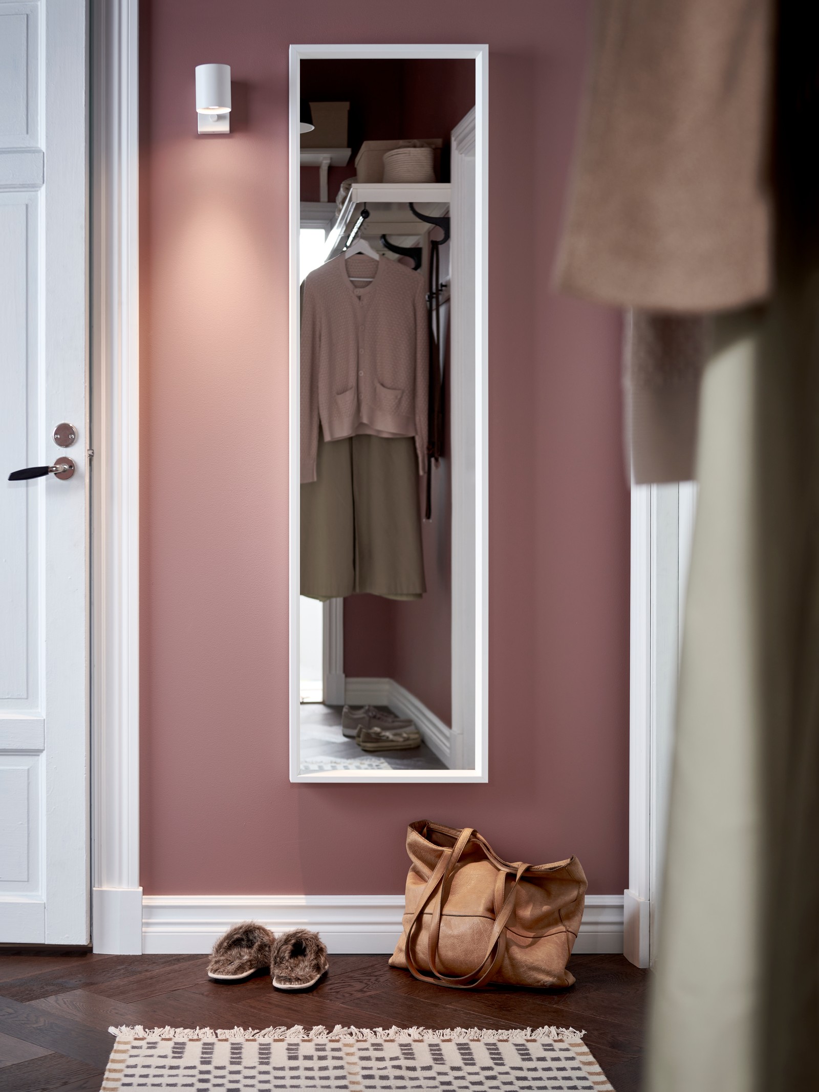Easy storage ideas for a small, beautiful hallway - IKEA UK