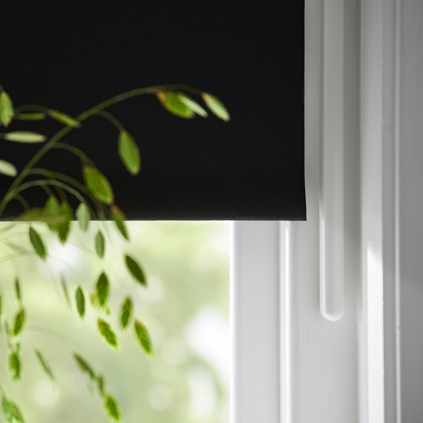 Stilfulla rullgardiner & solskydd för fönster - IKEA