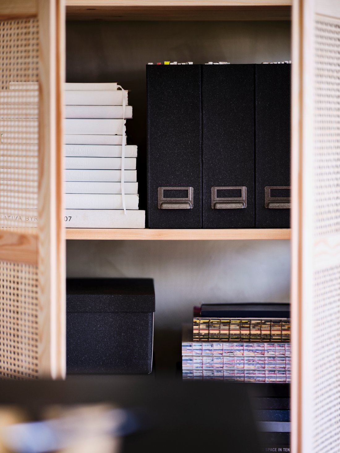 Hide some, show some - IKEA