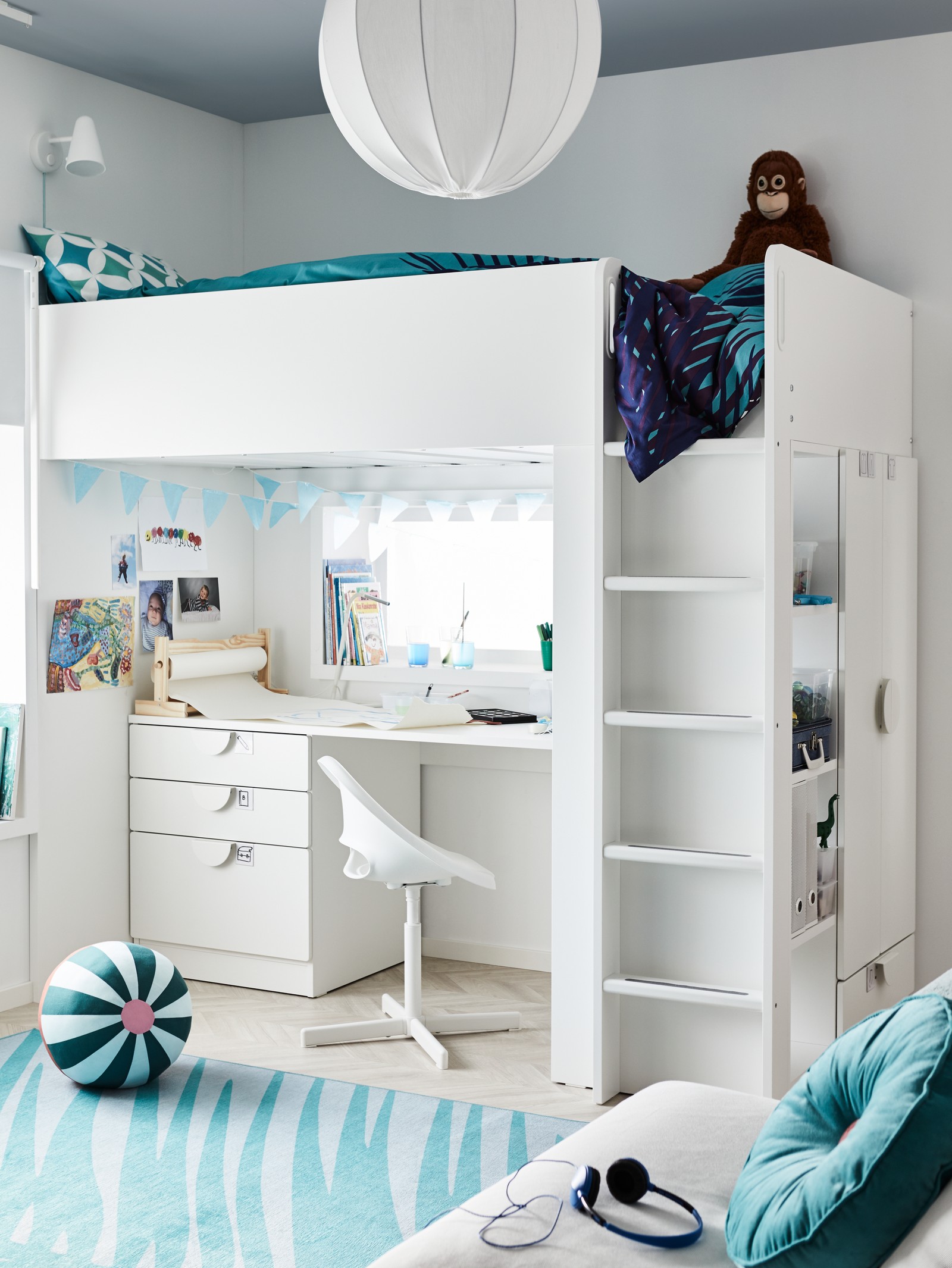 A fun children’s bedroom for sleep, study and play - IKEA CA