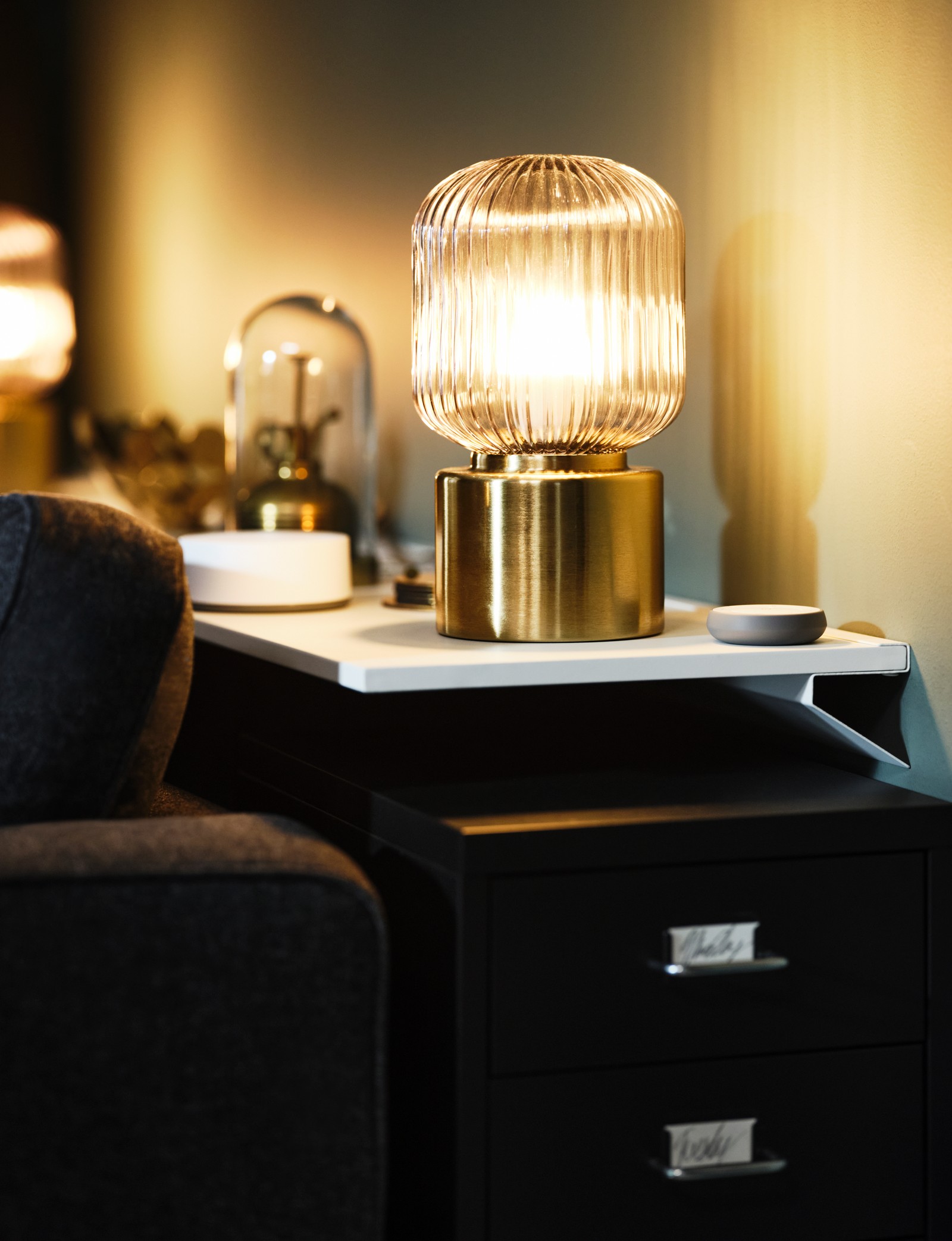 Living large in a small apartment living room - IKEA