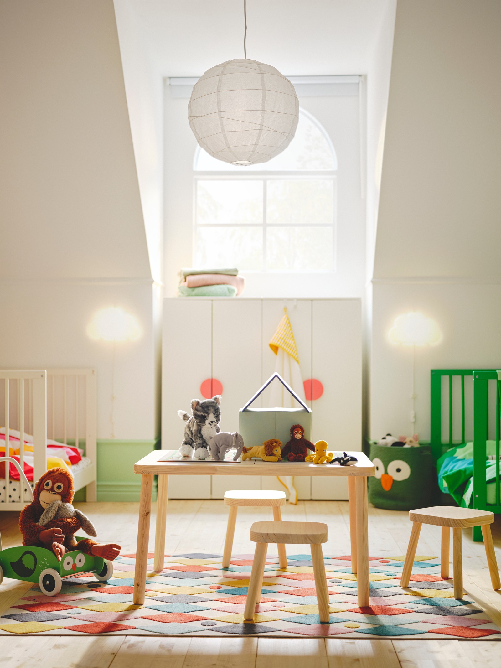 Møbler, ideer og mer til baby- og barnerom - IKEA