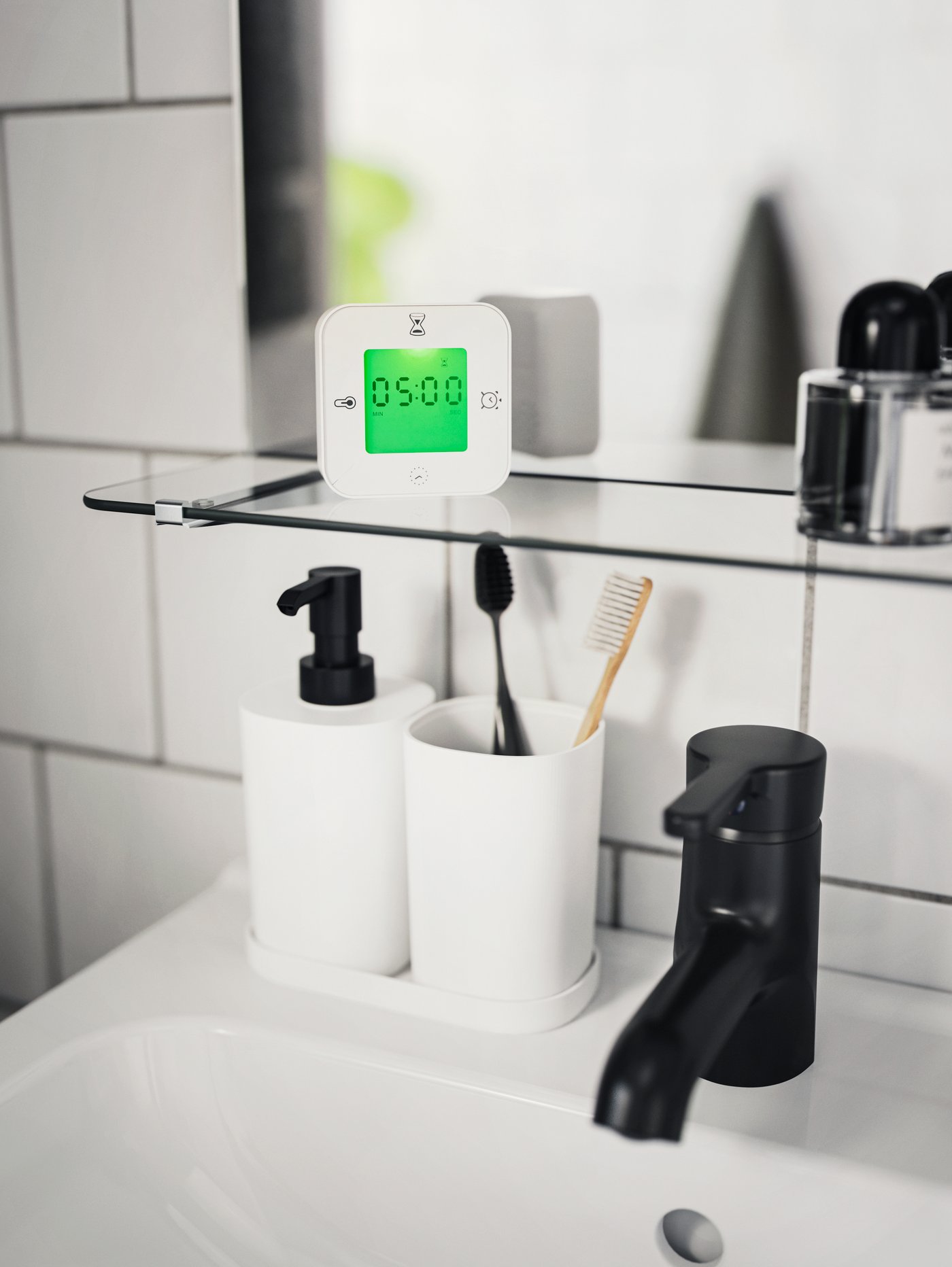 Time for a smart bathroom update - IKEA